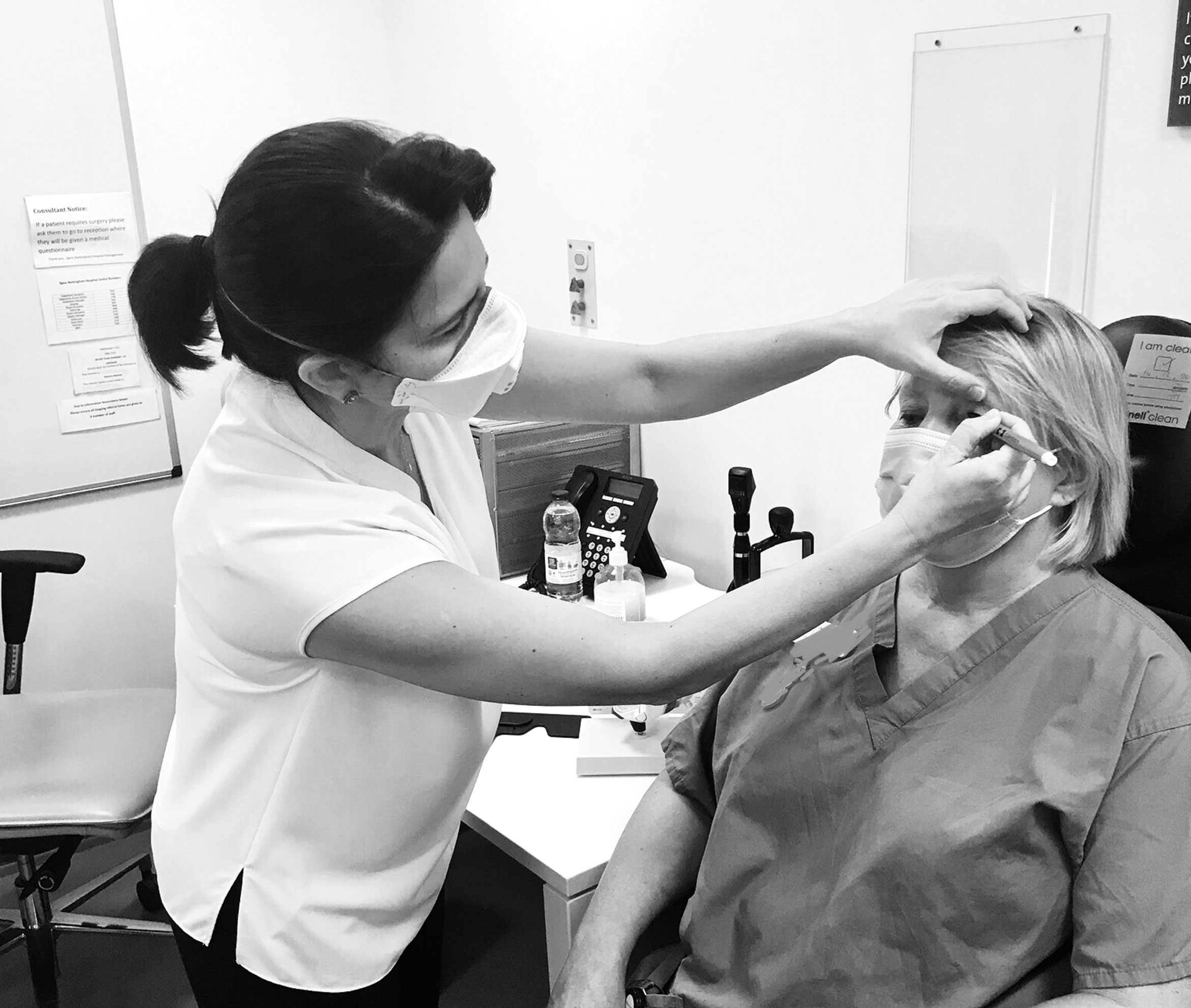 Eyelid Surgery | Consultant Ophthalmologist Nottingham